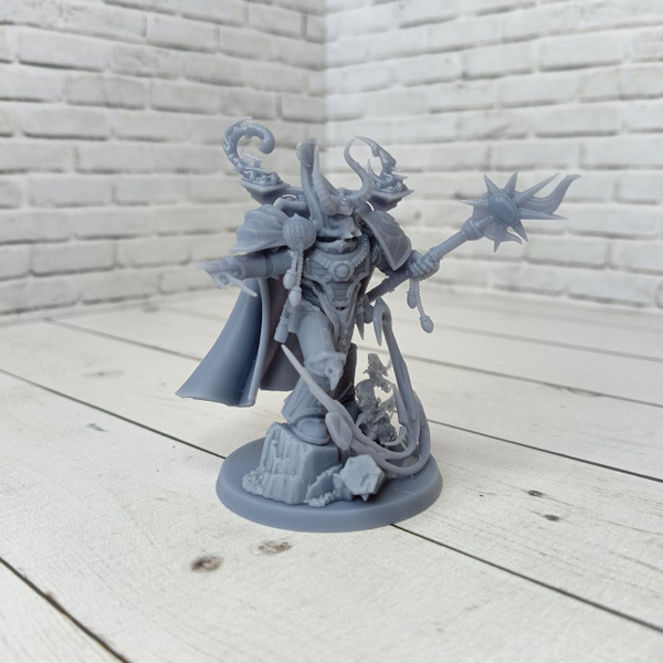 Характеристики Миниатюры Warhammer 40000. Хаос.Тысяча сынов. Повелитель ...
