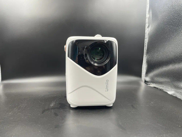 Проектор B&P ys_projector_umiio_q1_whitedasdsadas купить по доступной цене с доставкой в ...