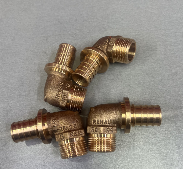 Угольник-переходник с наружной резьбой Rehau Rautitan 25-R 3/4 RX 1 шт купить на OZON по низкой ...