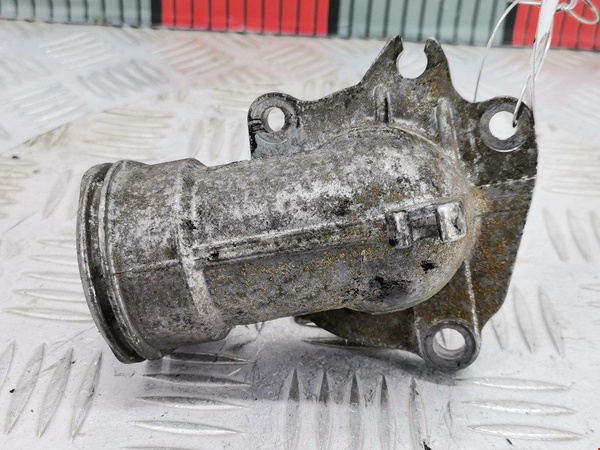 Корпус термостата / 1798740 A6422000215 A6422000215 для Mercedes CLS ...