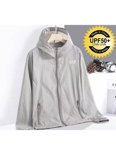 Ветровка Мужской EA7 серый, размер 40, 42 Лето купить c доставкой на OZON по низкой цене ...
