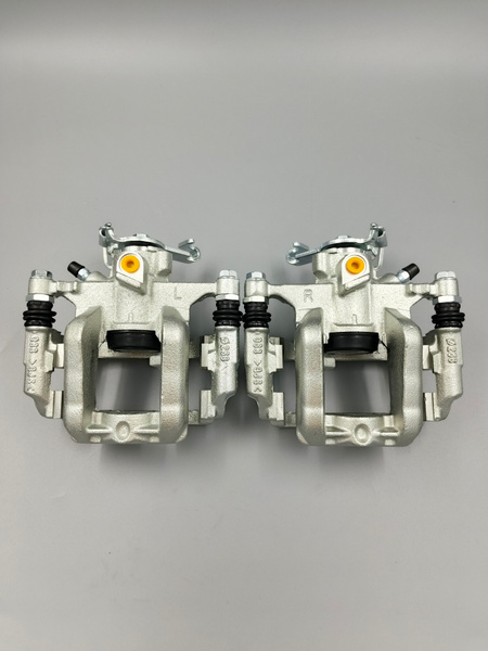 Комплект задних суппортов Chevrolet Cruze с 2009г-, Opel Astra J с ...