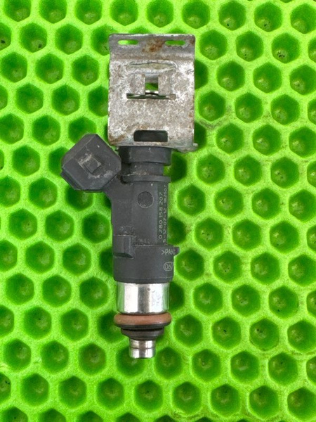 Форсунка топливная Ford Focus СЕДАН PNDA 1.6 2012 (б/у) Б/У с пробегом ...