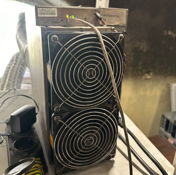 Асик майнер Asic miner Antminer S19i 88.5th б/у - купить с доставкой по выгодным ценам в ...