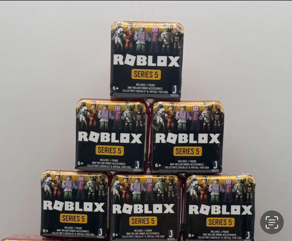 Roblox - Серия коробок, небольших скульптур с Code купить на OZON по низкой цене (2630623609)