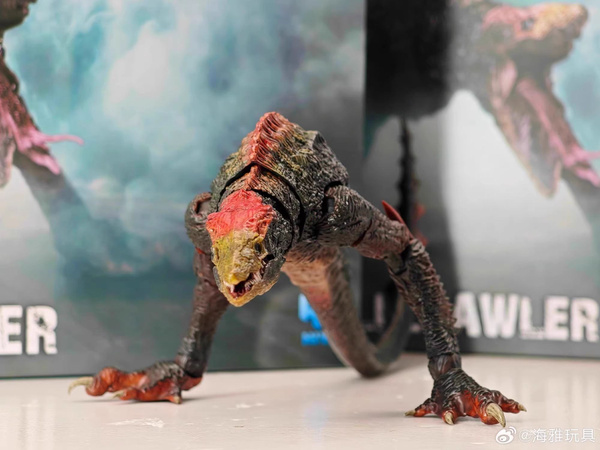 Подвижная фигурка HIYA Skeleton Crawler купить на OZON по низкой цене ...