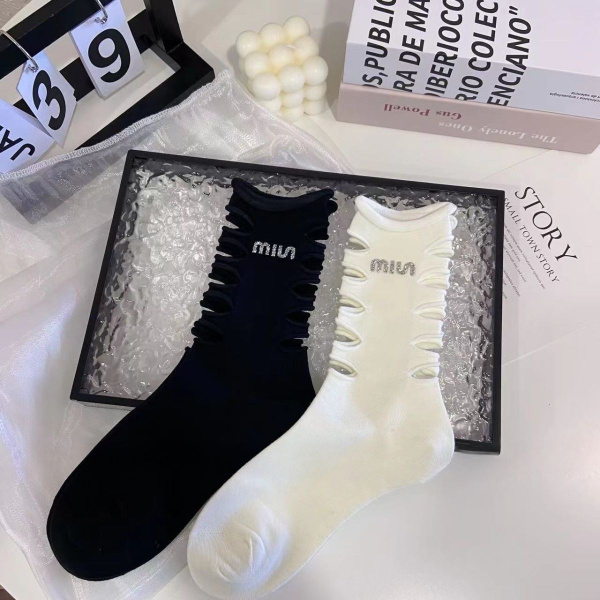 Чулки Женский Miu Miu размер универсальный черный белый Хлопок Капрон Домашний На любой сезон