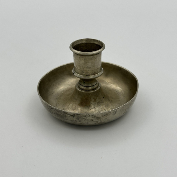 Подсвечник винтажный на одну свечу на круглом основании, металл, Российская империя, 1900-1915 ...