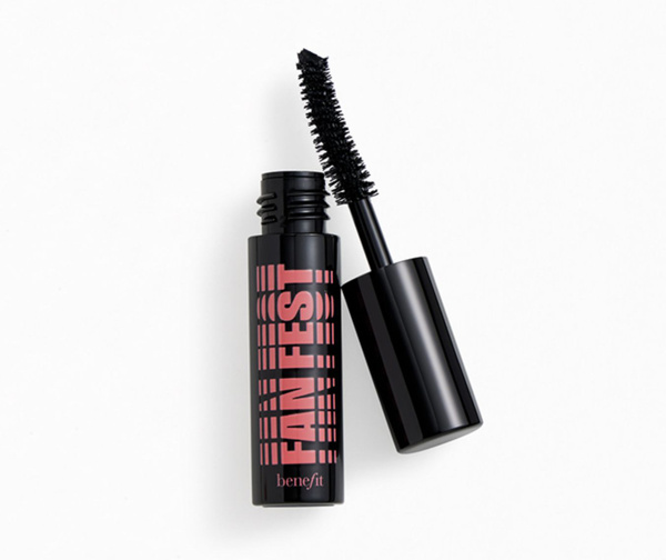 Benefit Мини тушь для ресниц Fan Fest Mascara (3g) - купить с доставкой ...