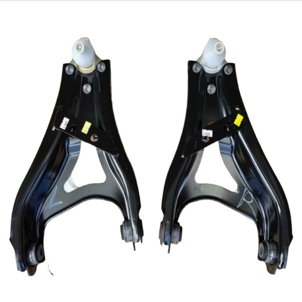 Рычаг передней подвески в сборе 2шт левый и правый на Renault Duster ...