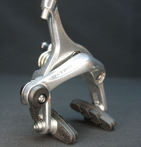 Тормоз задний клещевой Tektro R315 reach 41-57мм серебристый для ...