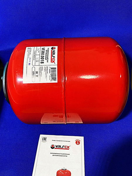 Бак расширительный 18 л вертикальный, красный, VALFEX, арт.VF.RV.0018 купить на OZON по низкой ...