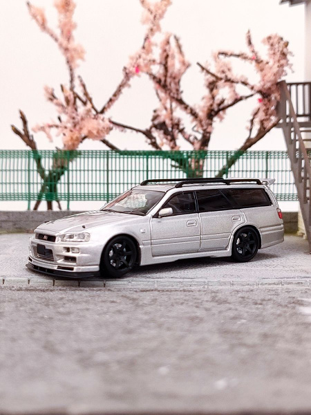 SW 1:64 Nissan GT-R R34 Wagon Stagea 260RS Легковая модель автомобиля ...