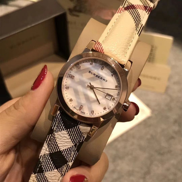 Burberry Часы наручные - купить с доставкой по выгодным ценам в ...