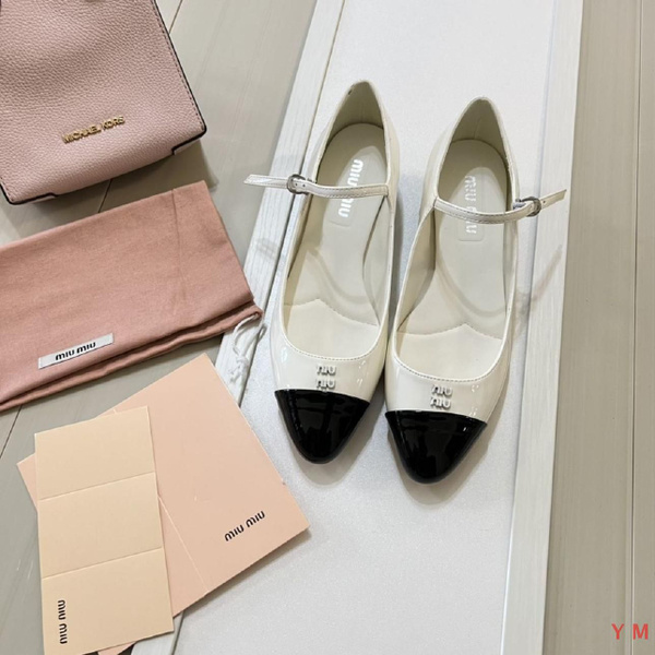 Туфли Женский Девочки Miu Miu Натуральная кожа размер 37 Италия Шнурки Мягкая стелька купить C