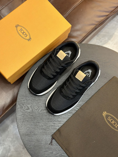 Кроссовки Мужской TOD'S, размер 42 На любой сезон купить c доставкой на OZON по низкой цене ...