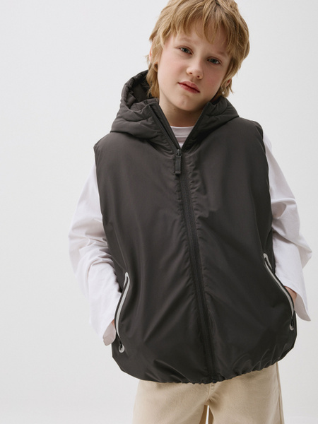 Жилет утепленный Мальчики SELA антрацитовый, размер 164 Китай купить c доставкой на OZON по ...