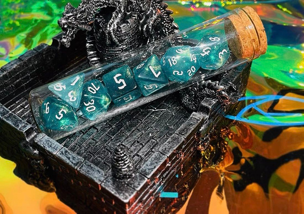 Смоляные многогранные кубики, средний зыбучий песок, зыбучее ядро, DnD ...