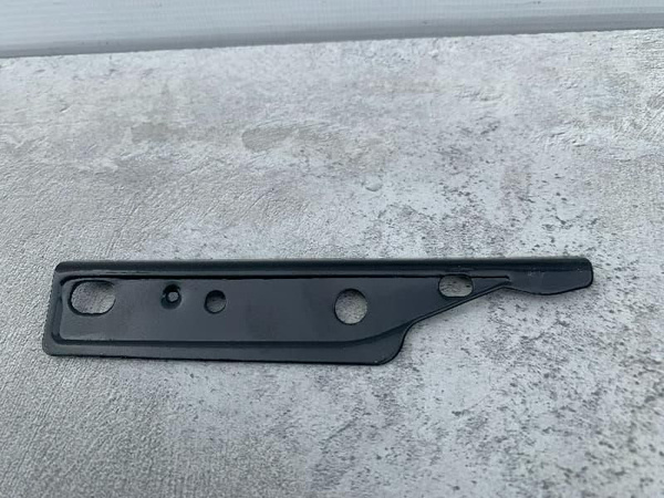 Кронштейн переднего бампера левый Mercedes Benz A2128810106 - BIGTECH ...