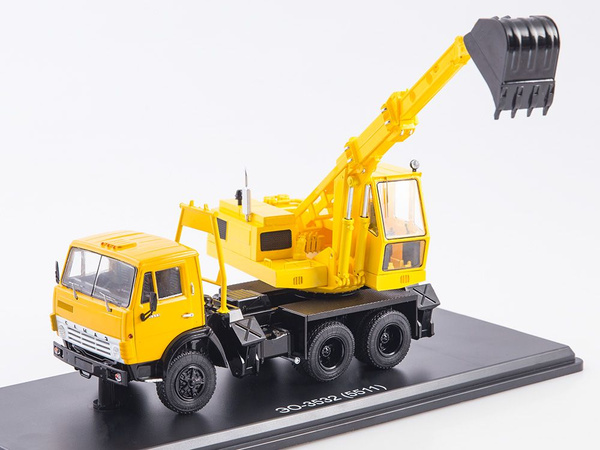 Экскаватор ЭО-3532 (5511), масштабная модель грузовика коллекционная - купить в интернет ...