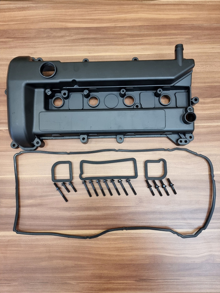 Алюминиевая клапанная крышка Ford Focus 2 (c отверстием) 4M5G6K272HE ...