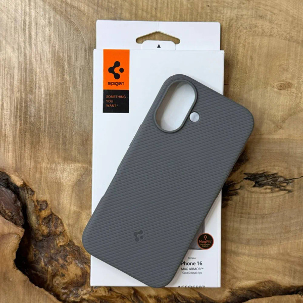 Чехол-накладка SPIGEN 01 / для iPhone 16 / Защита камеры / Grey купить ...