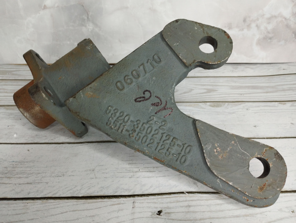 Кронштейн энергоаккумулятора КамАЗ 5511, Евро в сборе, задний левый 10 тонн. (КМД) ZTD купить на ...