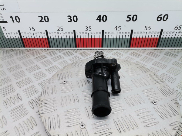 Корпус термостата / 1957292 4M5GGA 1476110 для Ford Focus 2 (с пробегом ...