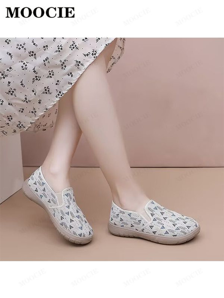 Лоферы Женский MOOCIE бежевый, размер 36 Без каблука Китай купить c доставкой на OZON по низкой ...