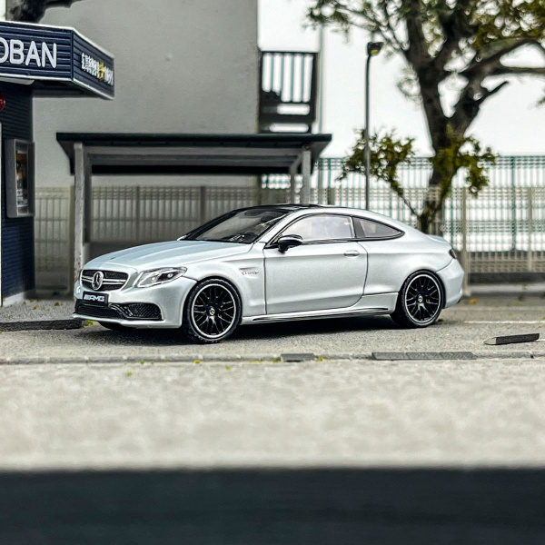 Howie Model 1:64 Mercedes-Benz C63s Coupe W205 Легковая модель ...