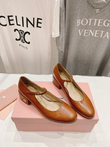 Туфли Miu Miu купить с доставкой по выгодным ценам в интернет магазине Ozon 1534925518