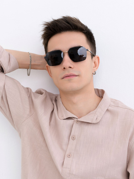 Thom Richard Очки солнцезащитные купить на OZON по низкой цене (1519936984)