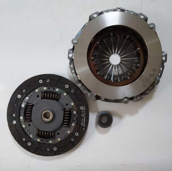 Комплект сцепления. Пежо / ситроен. 1.6 DV6 Арт:1611273080. Оригинал ...