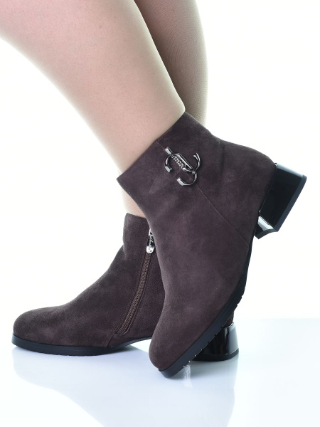 Ботильоны Женский Ascalini коричневый, размер 41 Зима 9 Стандартный низкий (до 4 см) Россия ...