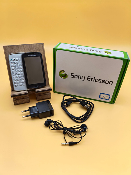 Мобильный кнопочный телефон слайдер Sony Ericsson txt pro (CK15i ...