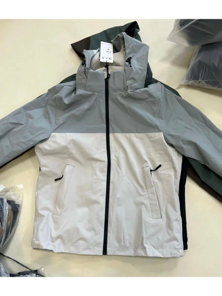 Ветровка Мужской KINGSO MENS Карманы светло-серый, серый капюшон Полиэстер, размер 56 Средний ...