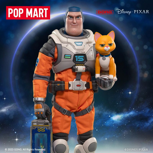 Подвижная кукла из коллекции POPMART Bubble Mart Resonance Lightyear ...