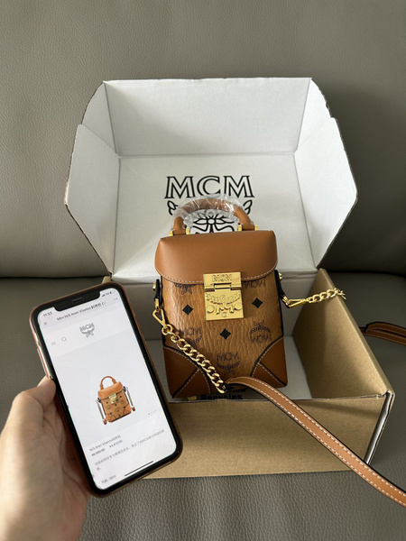 MCM Рюкзак MCM - купить с доставкой по выгодным ценам в интернет-магазине OZON (1426827427)