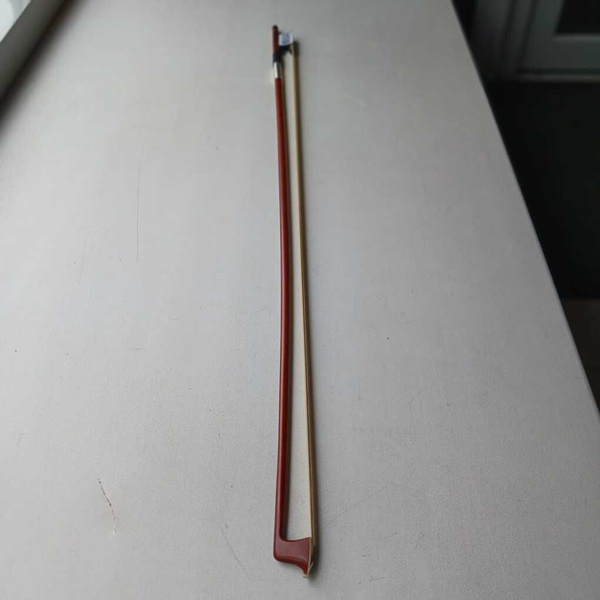 HANS KLEIN HKVB-10 4/4 - Смычок для скрипки круглый - купить с ...