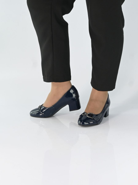 Туфли Ascalini - купить с доставкой по выгодным ценам в интернет-магазине OZON (1663082045)