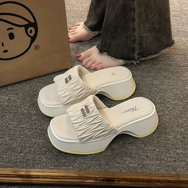 Пантолеты Женский Miu Miu размер 37 Резина Толстый каблук 9 Без застёжки Лето купить C