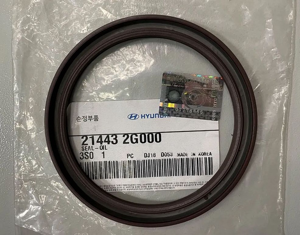 Сальник коленчатого вала задний Kia Sportage / Hyundai IX 35 2.0L G4KD ...