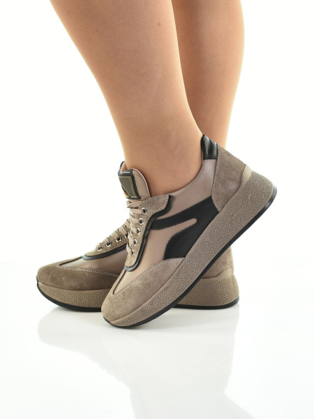 Кроссовки Женский Ascalini, размер 43 7 На любой сезон Шнурки Стандартный низкий (до 4 см ...