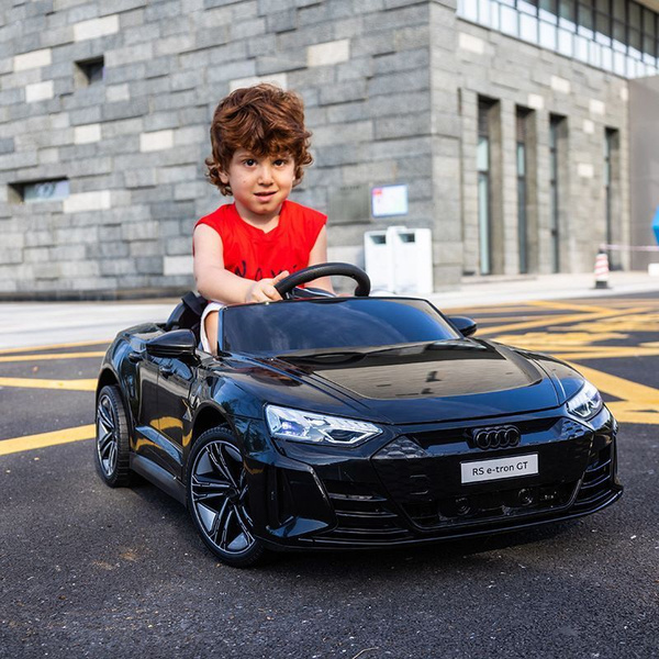 Детский электромобиль Audi с дистанционным управлением и музыкой ...