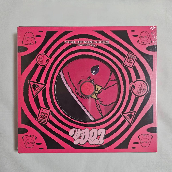 Альбом YUQI ((G)I-DLE) - YUQ1 Rabbit ver купить на OZON по низкой цене ...