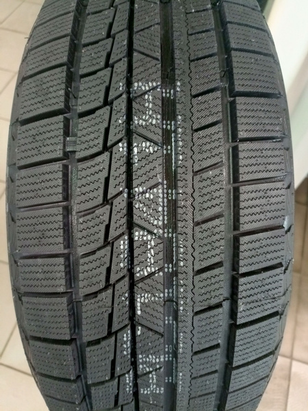 Tourador Winter Pro TSU2 Шины зимние 215/50 R17 95V Нешипованные ...