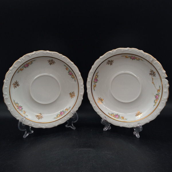 Набор из 2-х блюдец с цветочным орнаментом, фарфор, деколь, золочение, Kahla, ГДР, 1940-1950 гг ...