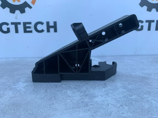 Кронштейн усилителя переднего бампера левый Mercedes Benz A2056203401 ...