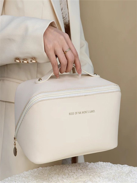 Косметичка купить на Ozon по низкой цене 1595089181