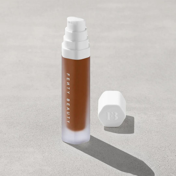 Fenty Beauty Soft'lit Naturally Luminous Стойкая тональная основа, 480 ...